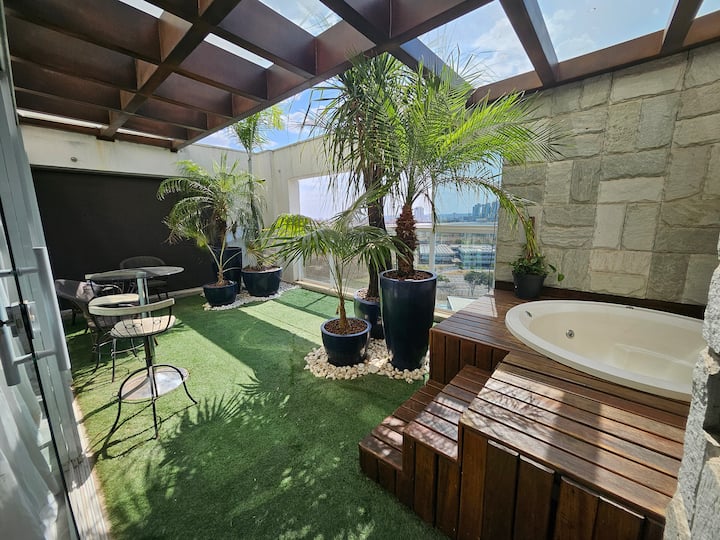 Cobertura Com Hidromassagem E Churrasqueira, Spot - Minas Gerais (estado)