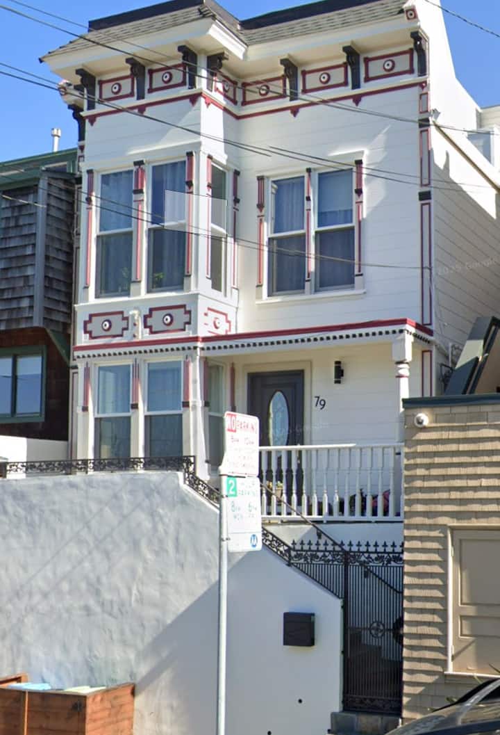 Extended-stay Home 30+ Days • Bernal Heights - San Francisco, CA