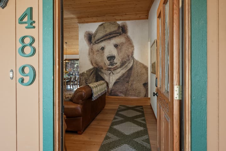 Lucky Bear! Summer Specials! Spa, Games & You! - Big Bear Lake, CA
