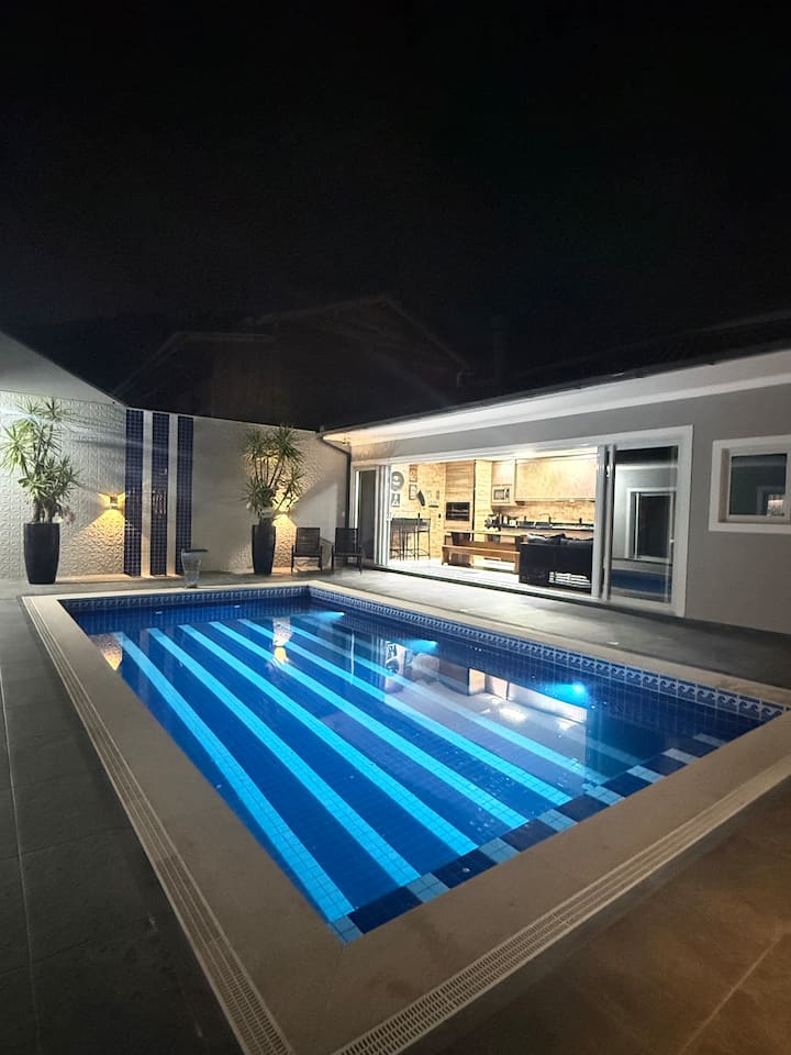 Casa De Praia Completa• Até 13 Pessoas - Brazil