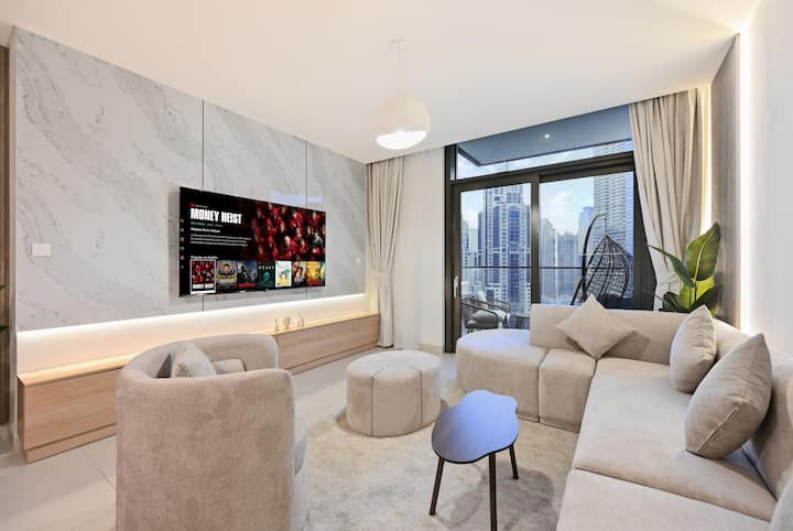 2 Bd Apt On The Boulevard - Monthly Stay - Dubái