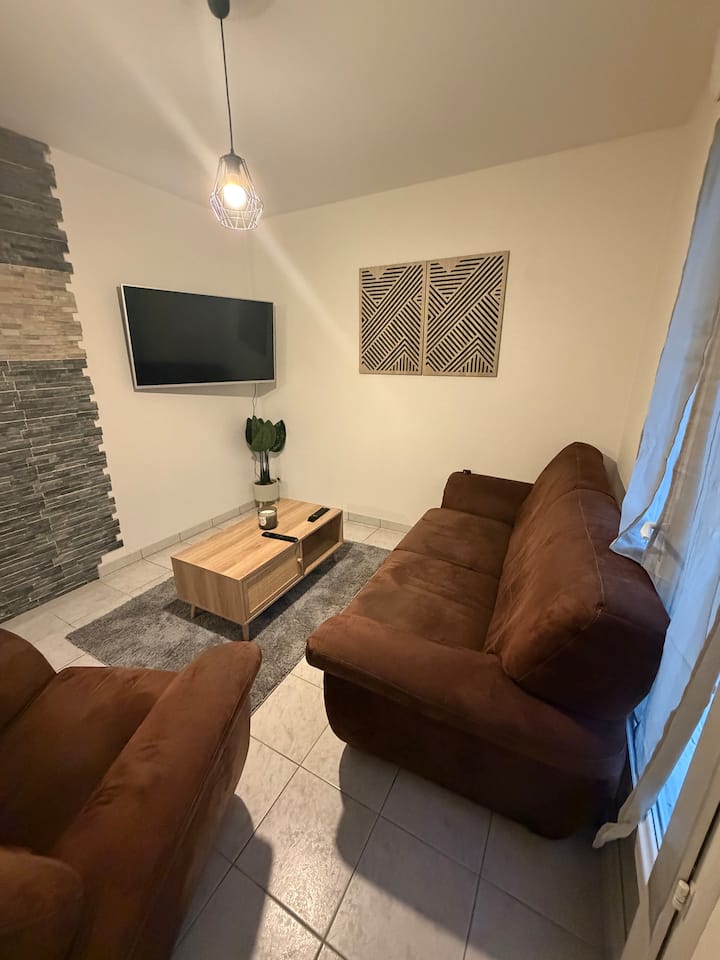 Maison Lumineuse Pour Pro Et Loisirs - Le Jardin de la Pellerine