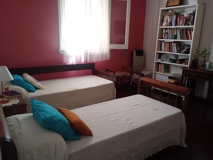 Una Pausa En El Camino - Argentina