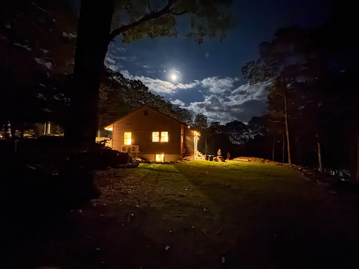 House Of Poh - Cellardoor Winery, Lincolnville