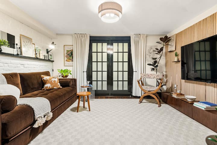 Serene Brownstone Suite | Mins To Nyc - Manhattan, NY