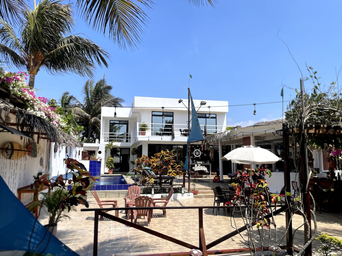 Haus direkt am Meer in Playas via data de Posorja - Häuser zur Miete in ...