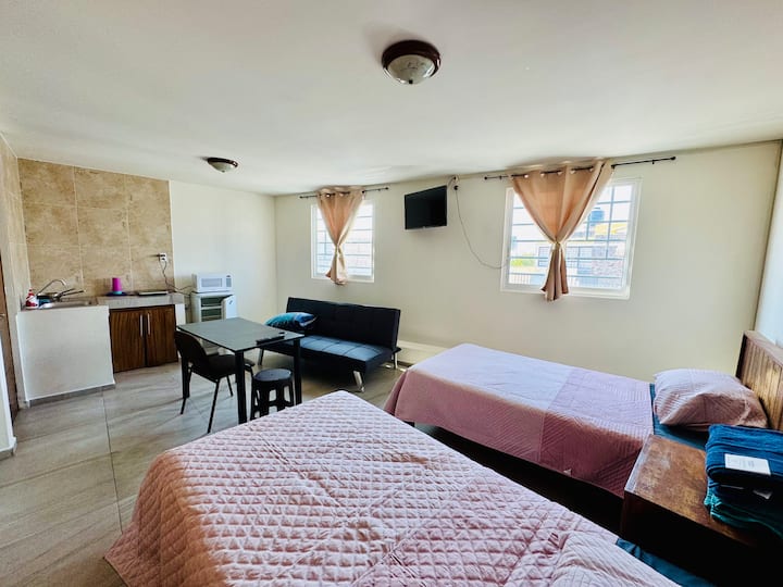 Habitación Centrica Con Cocineta Y Baño Privado - Mexico