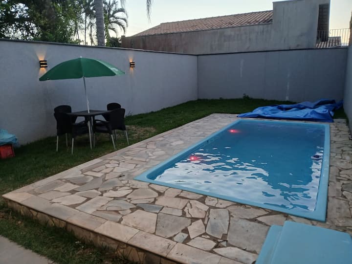 Casa Com Piscina Próximo Da Praia Para 10 Pessoas - Guaratuba