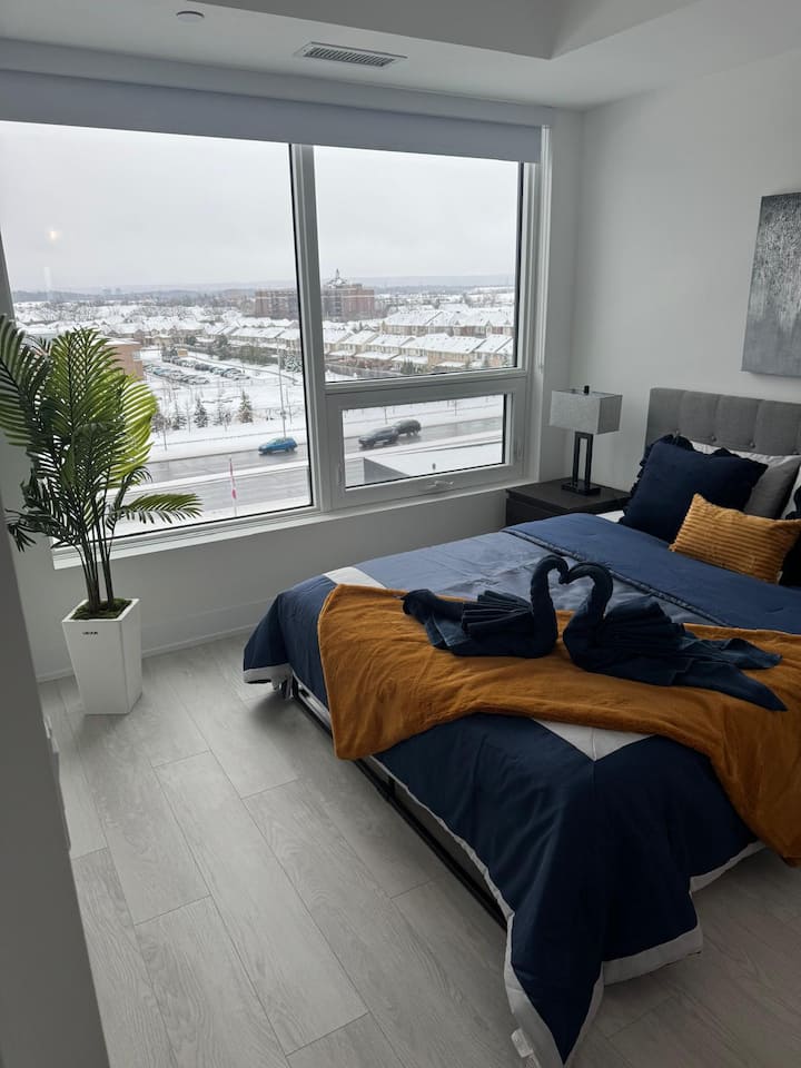 Chic Apartment Near Restaurants - Burlington