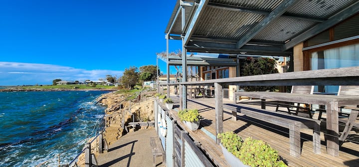 Doi's Oceanfront Apartments In Streaky Bay - Streaky Bay