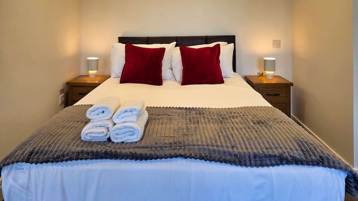 Stylish Open-plan Retreat Near Ranelagh Village - Dublin