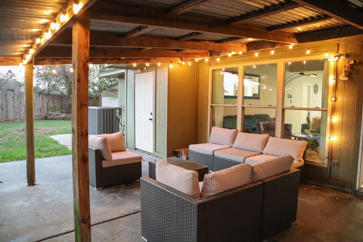 Comfort moderno • Ampio cortile • Vicino all'aeroporto - case in affitto a Spring, Texas, Stati ...