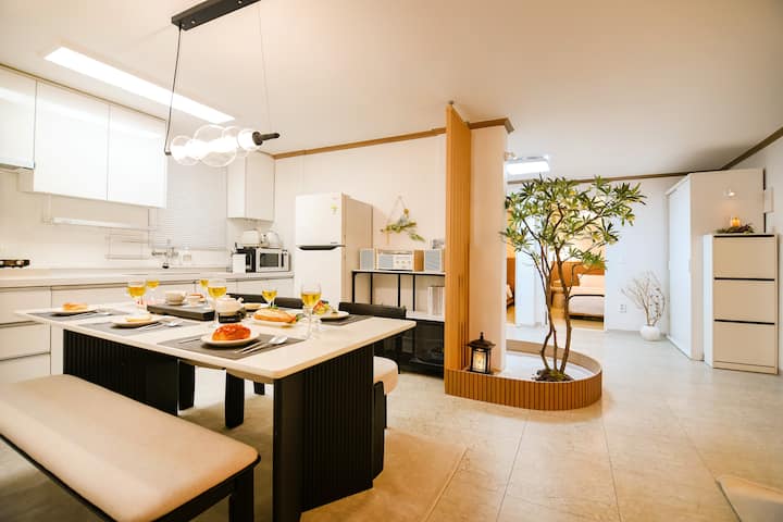 신규특가•국립박물관4분이태원명동10분넓은3룸/10인•무료주차•서빙고동역공항버스6분•한강1분 - Seoul