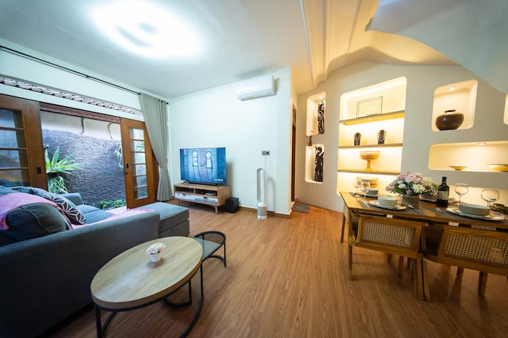 Gallery House At Semadi Living - Denpasar
