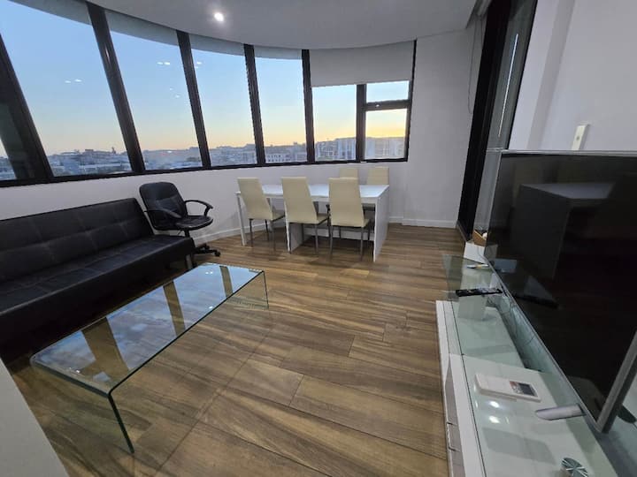 Sydney Cbd 2br 39 Easy Walk To Harbour - Government House, Sydney