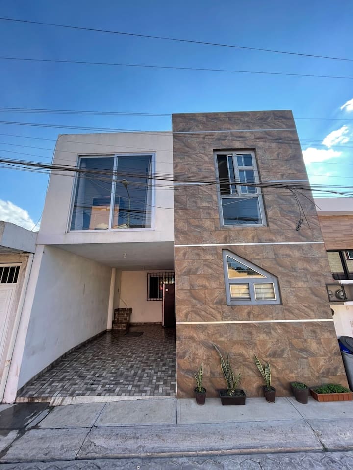 Casa Para 15 Personas Facturamos - San Pedro Cholula