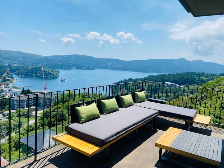 箱根 湖と山を望む絶景 - Hakone