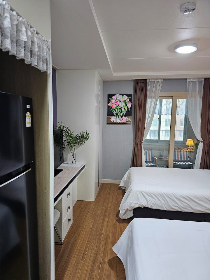 제주공항5분/#7/ 롯데면세점1분/ 신라면세점6분 / 제원바오젠거리3분/넷플릭스 - Jeju