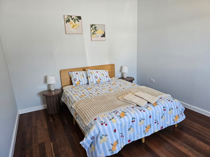 Modern & Family-friendly House In Bluff Point - Geraldton