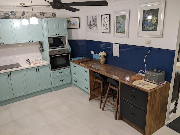 Saltwater Cottage! 400m To Diamond Beach! - Diamond Beach