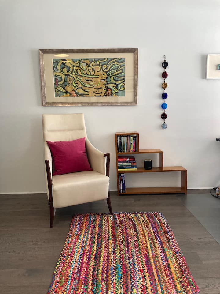 Chic Balcony Apartment In Heart Of Newtown - Camperdown