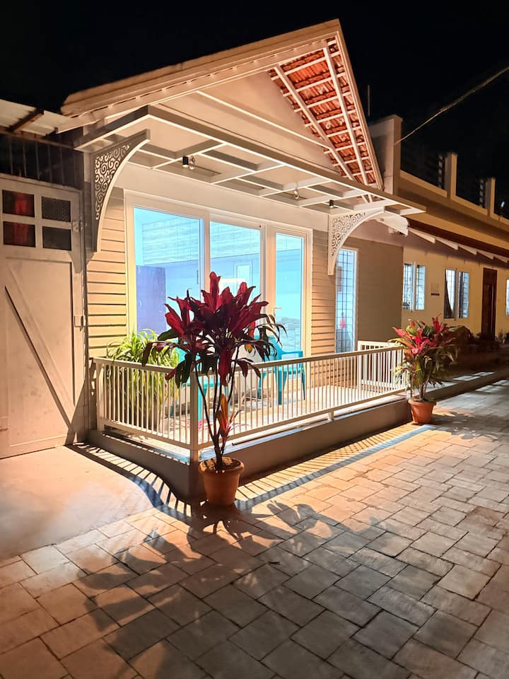 Bookhomestay Dormitory With Pool -