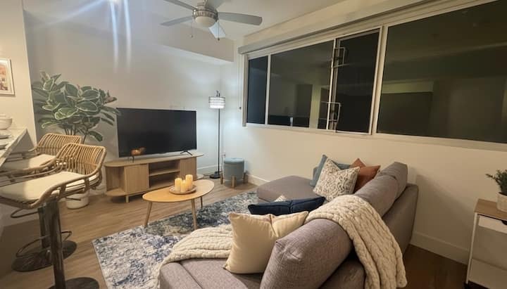 Luxury Apt In Heart Of Sm! - Santa Monica