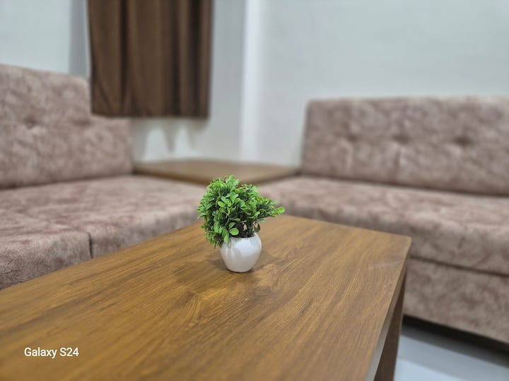 Modern/1bhk/vijaynagar/apollo Mall/corporate Park - インドール