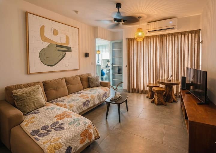 Oppe Stay 16f River & Metro Skyline 1bhk Vyttila - Kerala