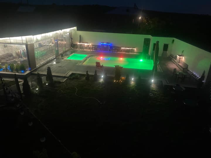 Корона-3 - Armenia