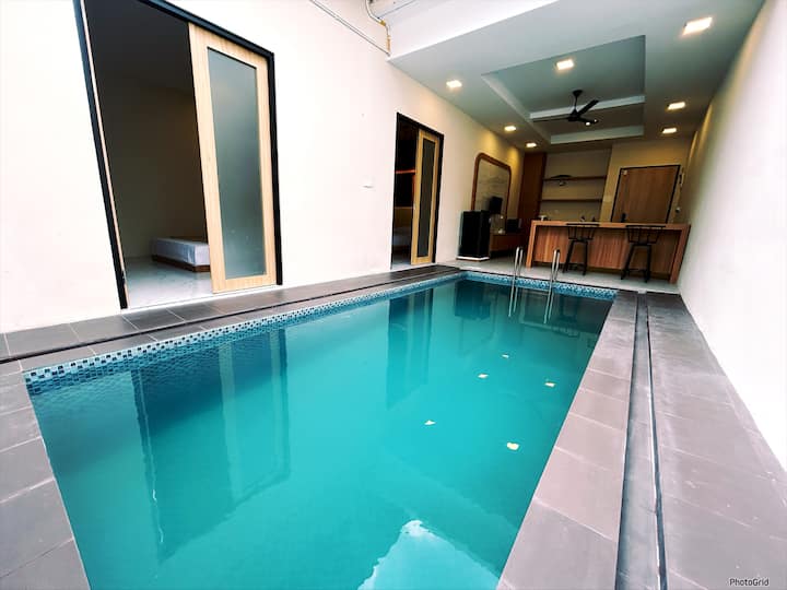Home Villa Private Pool Near Bcs Mall - Batam