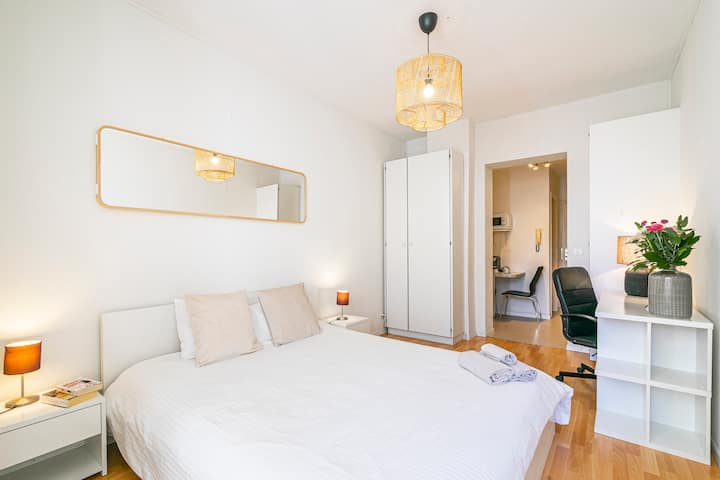 Budget Studio - Lausanne Train Station - 940 - Lausanne