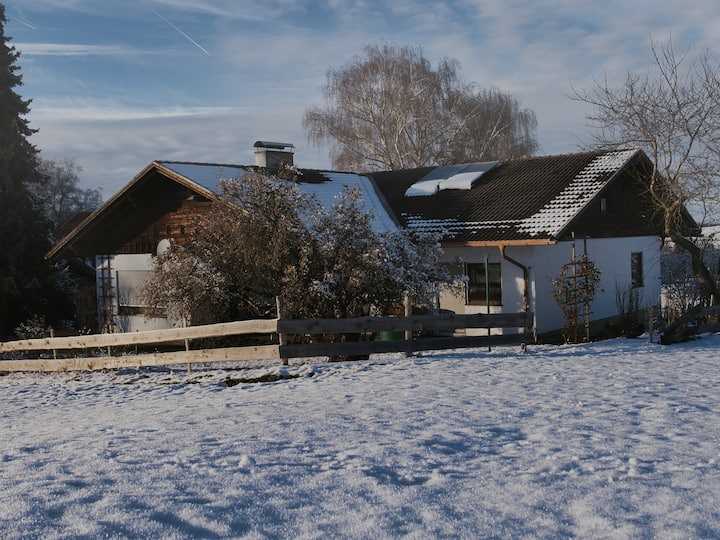 Alleinstehendes Haus Im Grünen - Altusried