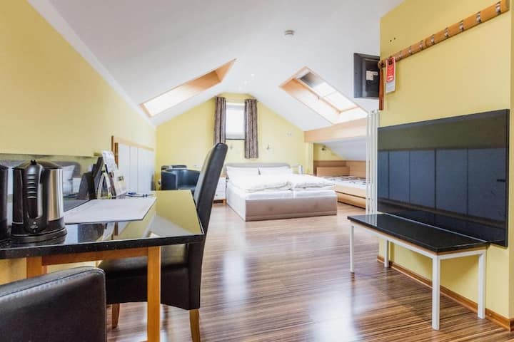 Schönes Monteurzimmer 3-4 Personen - Hattersheim am Main