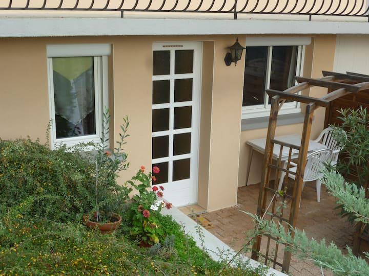 Appartement Meublé Pour 2 Personnes En Auvergne. - Châtel-Guyon