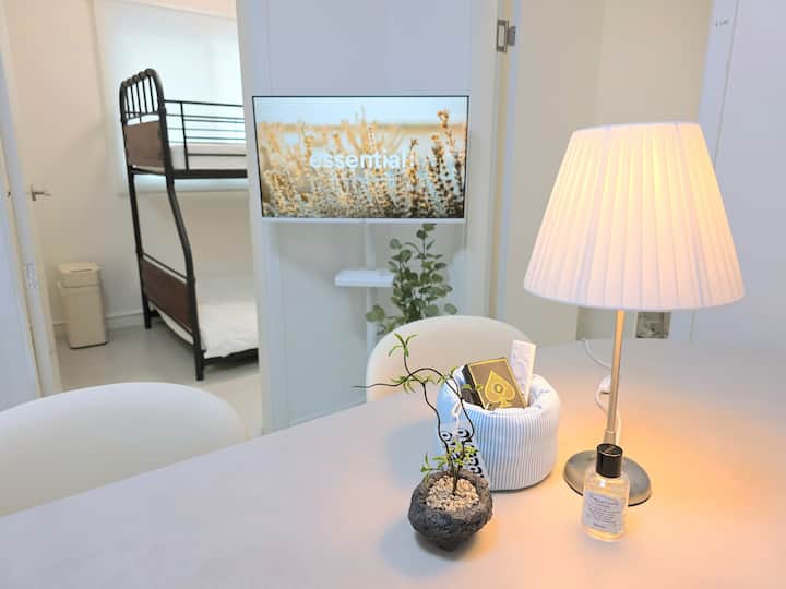 [New크림스테이]#합법독채1층#해변4분#6인추가금xx#드론쇼#크리스마스#광안맛집#연말모임 - Busan