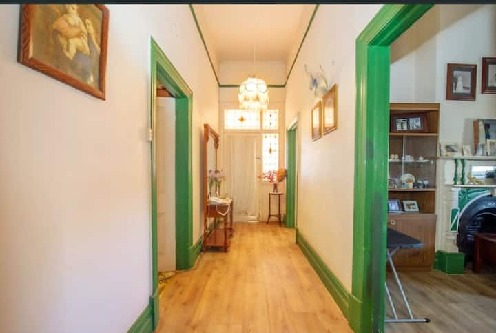 Private Room With On-site Parking. - Port Pirie