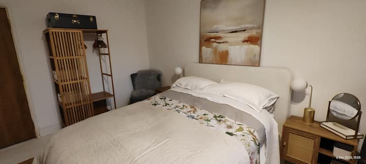 Boutique Crouch End Apartment- Ground Floor - London, UK