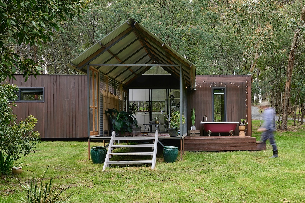 Beyond the Vale - Tiny houses for Rent in Musk Vale, Victoria ...