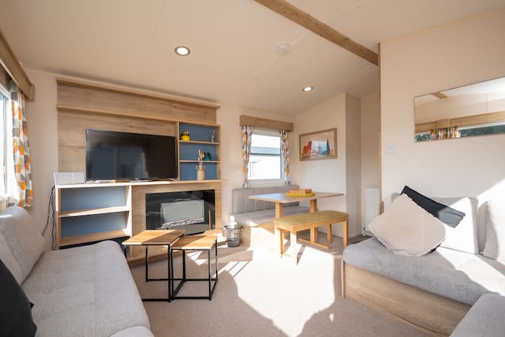 Vacant Nests | Seton Sands | St. Andrews |Starlink - Gullane