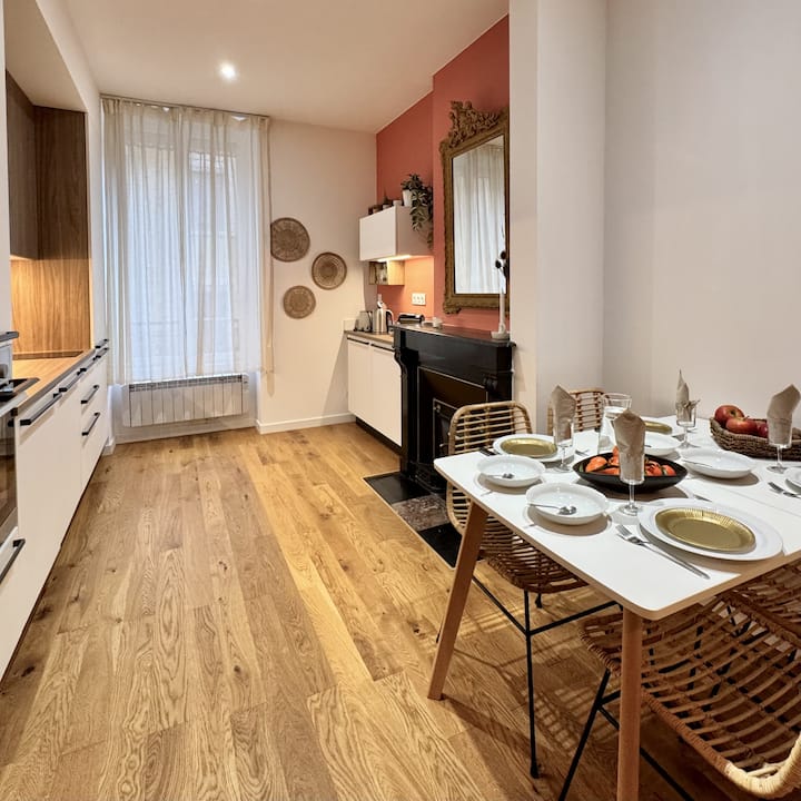 Le Temps D'une Pause -Parking Sécurisé - Pierre-Bénite