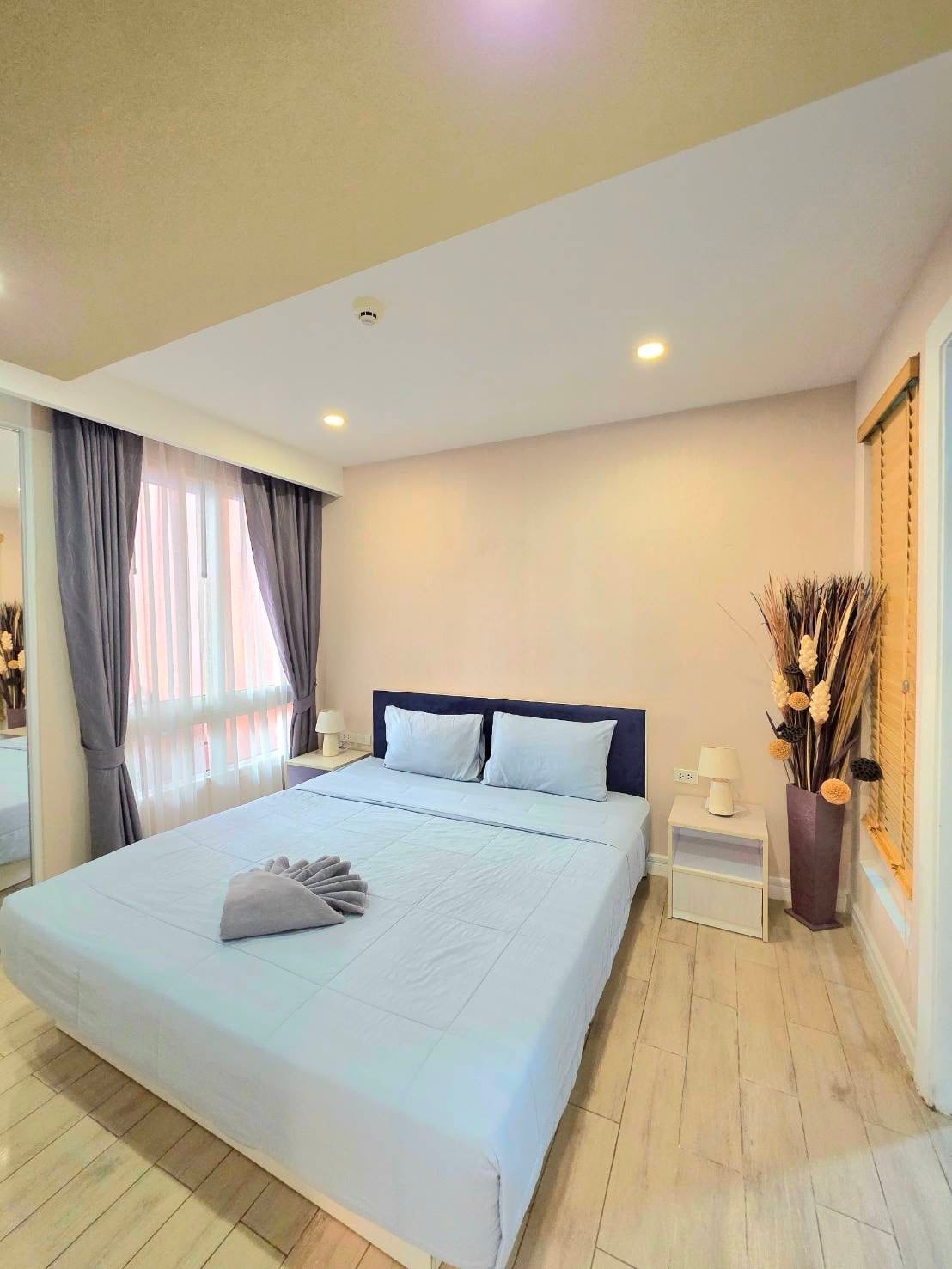 2 bed poll acess - Hotels for Rent in Muang Pattaya, Chang Wat Chon ...
