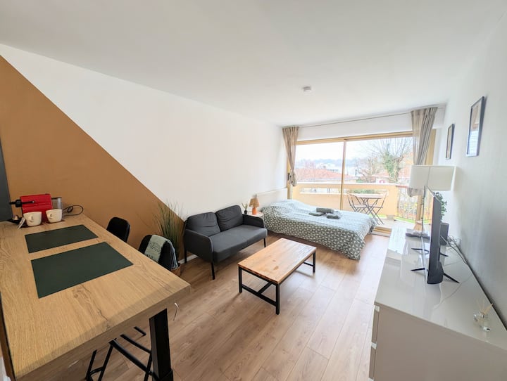 Appartement Fonctionnel Et Accès Rapide Commodités - Gradignan