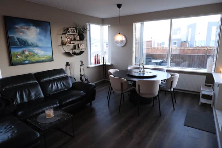 Cozy Apartment - Islândia