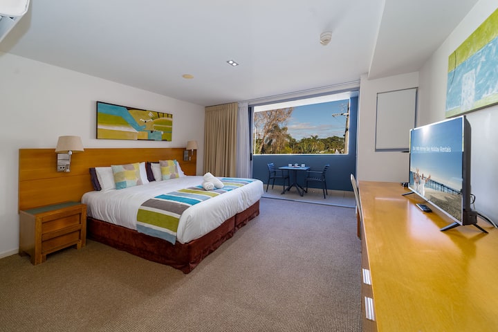 Resort Room | Walk To Marina & Beach - Hervey Bay