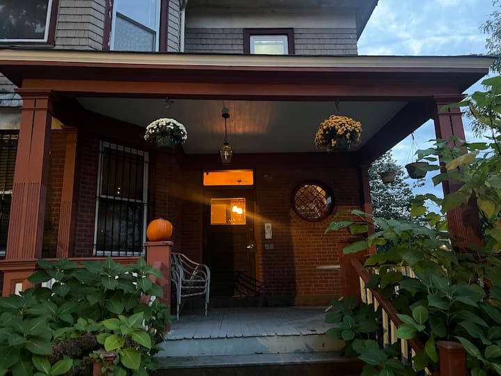 Beautiful South Green Loft - Hartford