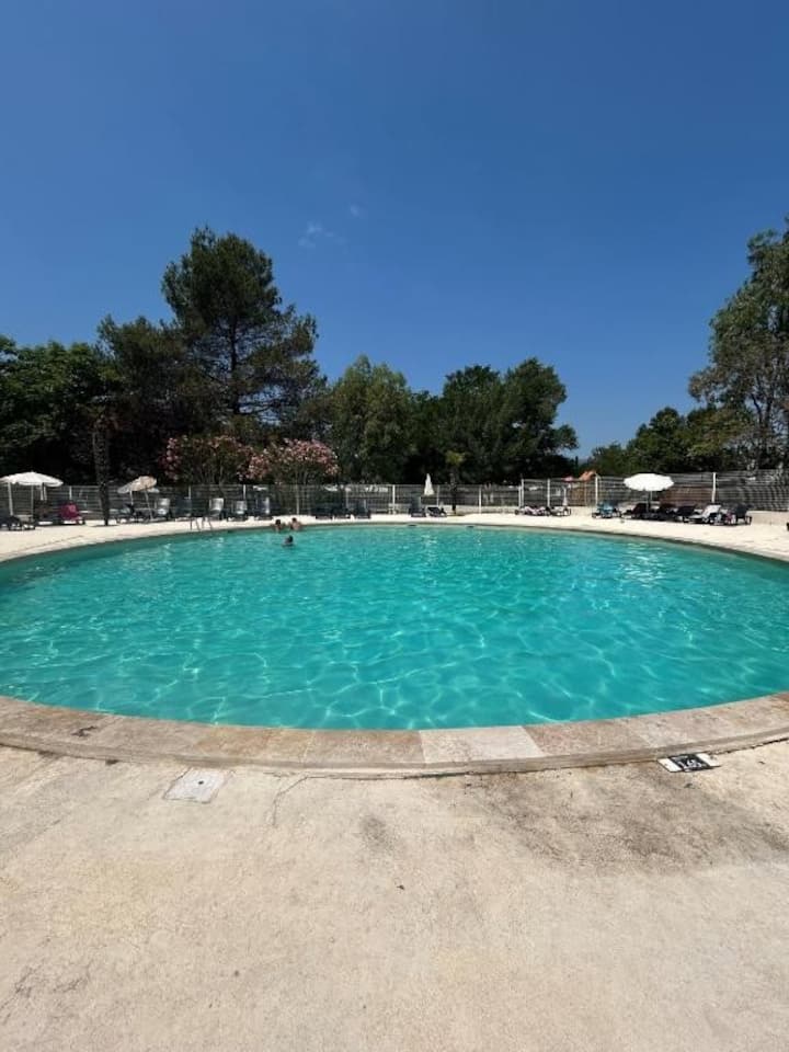 Séjour Au Camping - Lauris