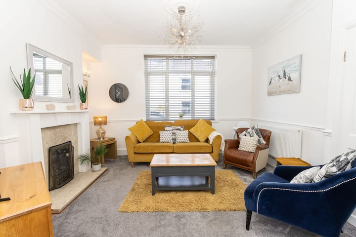 Ivydene - 3 Bedroom House -Tenby - Tenby