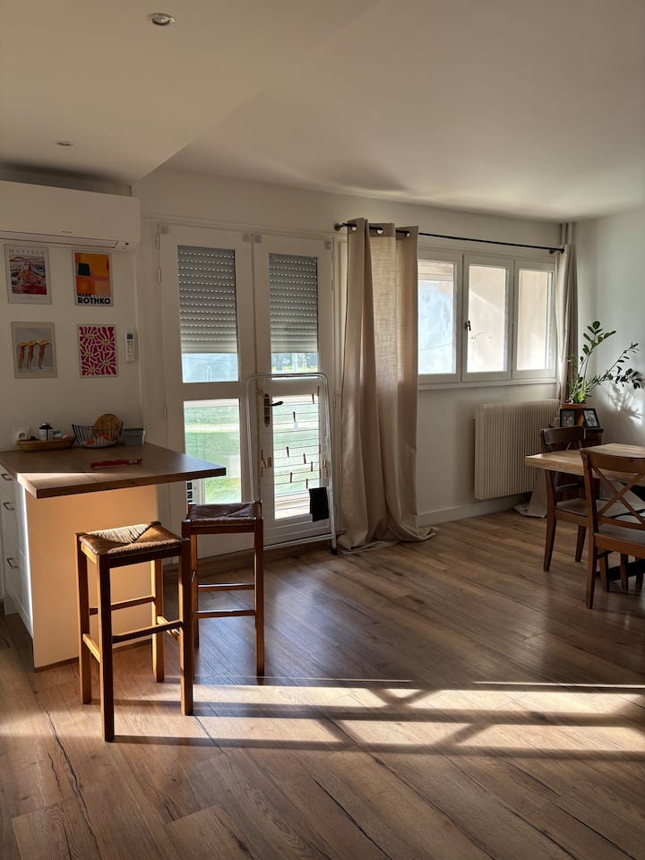 Appartement Confortable Et Pratique. - Pierrelatte