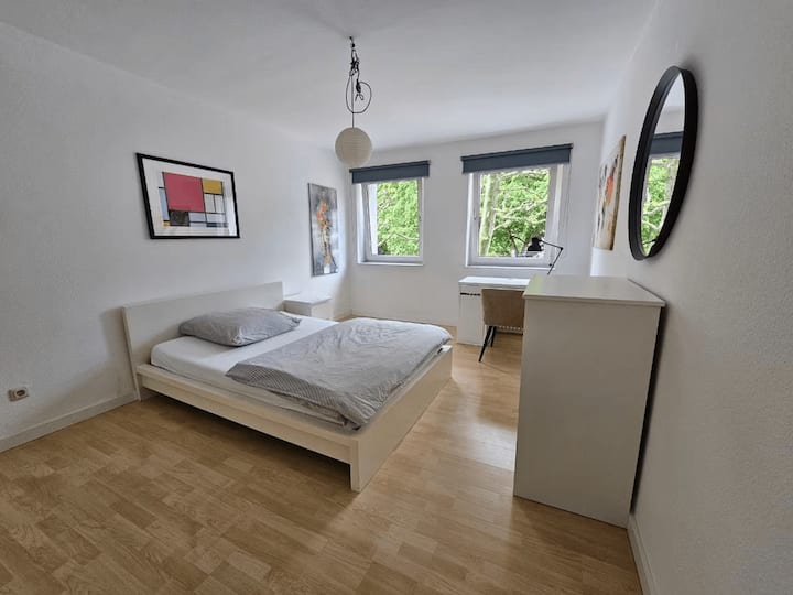 Modern 2 Bedroom Apartment Near Eschenheimer Tor - Frankfurt
